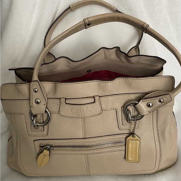 Coach | Bags | Coach Pebble Stone Leather Purse Medium Bag | Poshmark